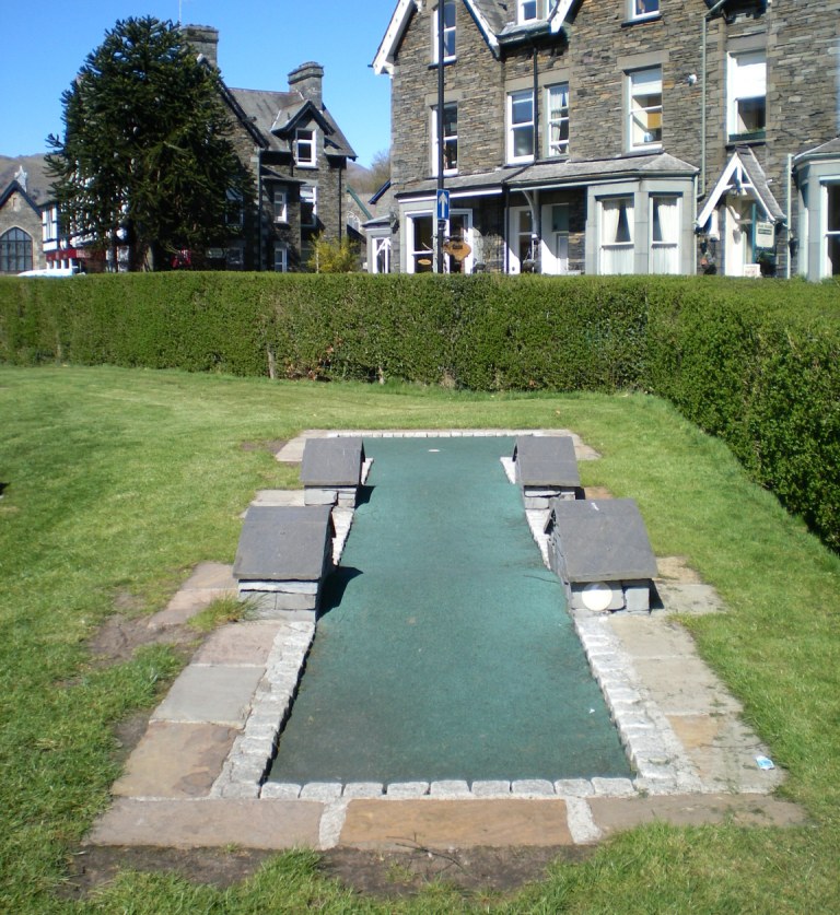 The Ham and Egger Files: Miniature Golf at White Platts Recreation ...