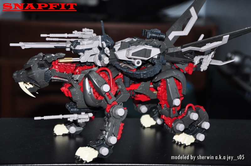 Sherwin's collection: HMM 1/72 Great Saber