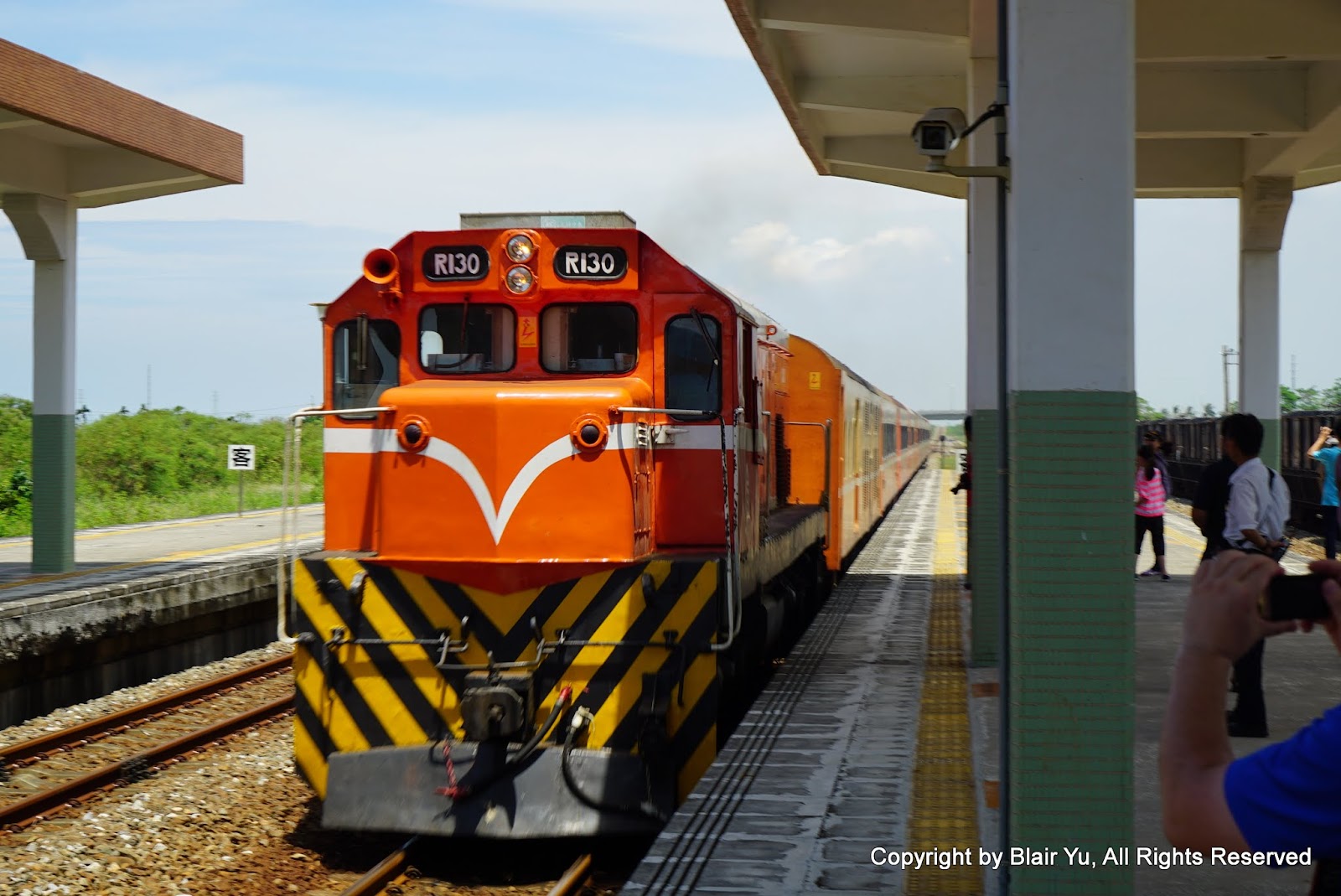 Blair's 鐵道攝影: R130柴電機車 / TRA R130 Diesel-electric Locomotive