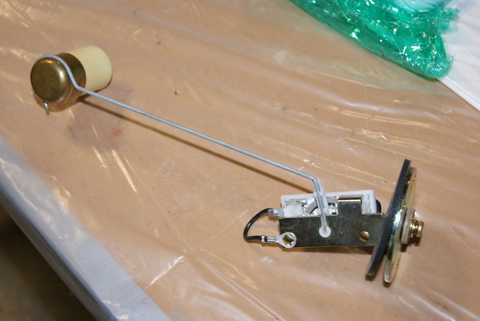 DOG Aviation John's RV-12 Blog: Bending Fuel Level Sending Unit’s Float Arm