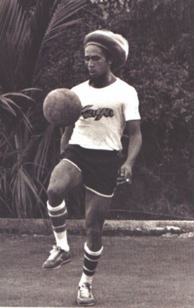 Interesting Photos of Bob Marley Playing Football ~ vintage everyday