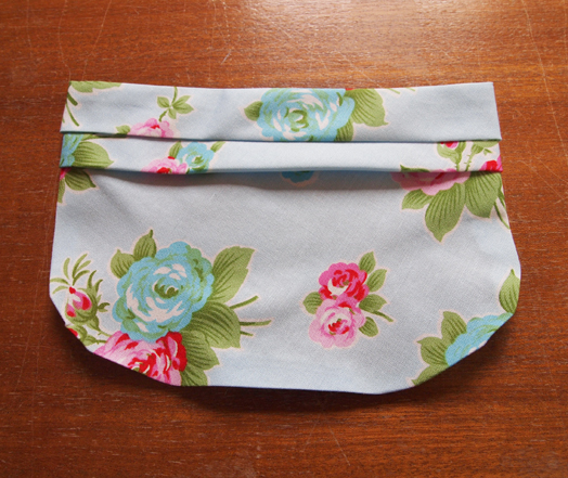 Crafty Alex: Floral Patch Pockets DIY