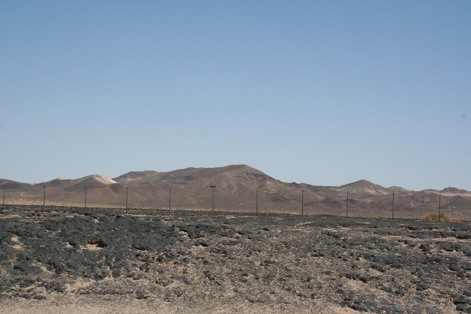 Lighthouses-and-other-travels: Mojave Desert