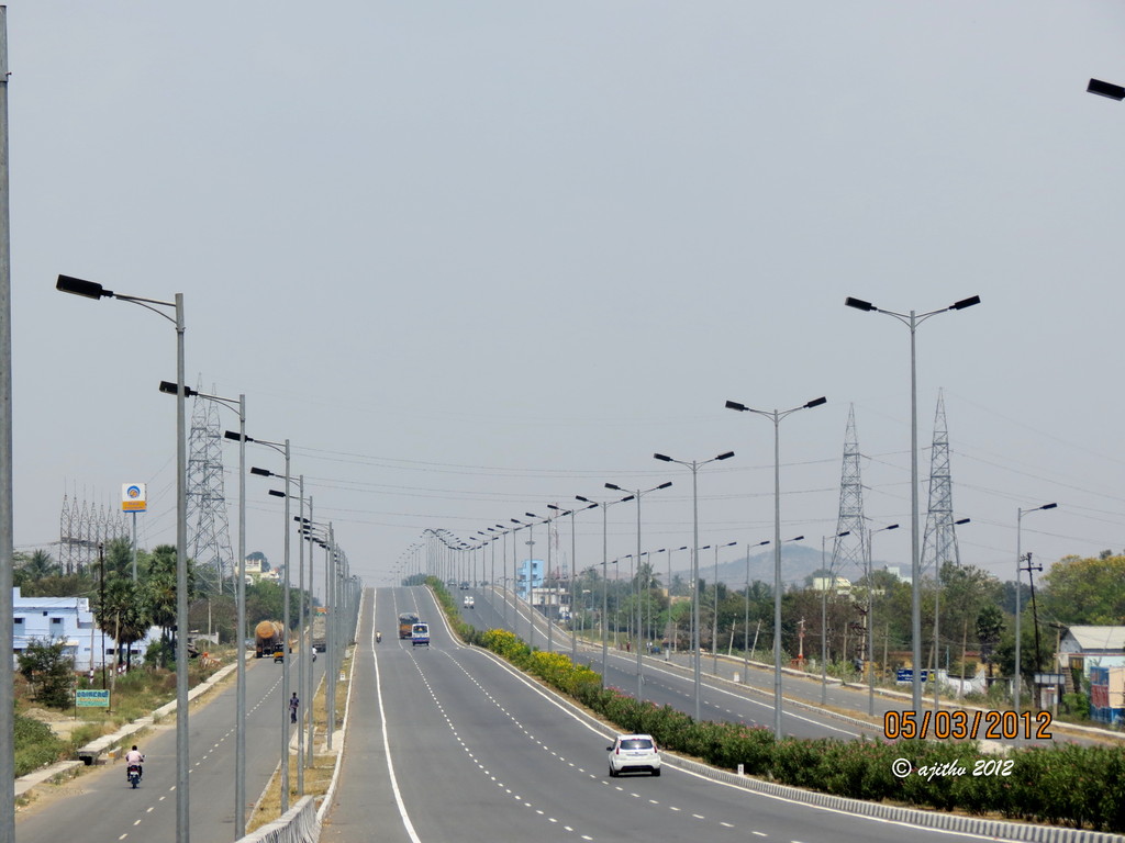 RisingCitizen: Pics of New Indian highways and roads