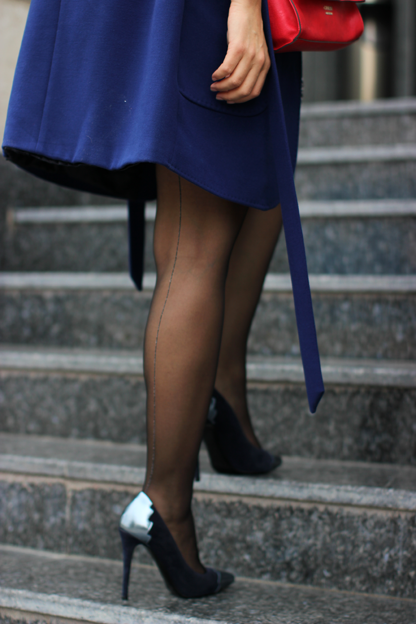 What To Wear : Les Collants Couture ( The Tights Store, la Marsa )