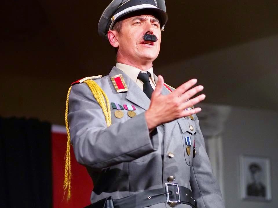 Admiral Costumes: May 2017