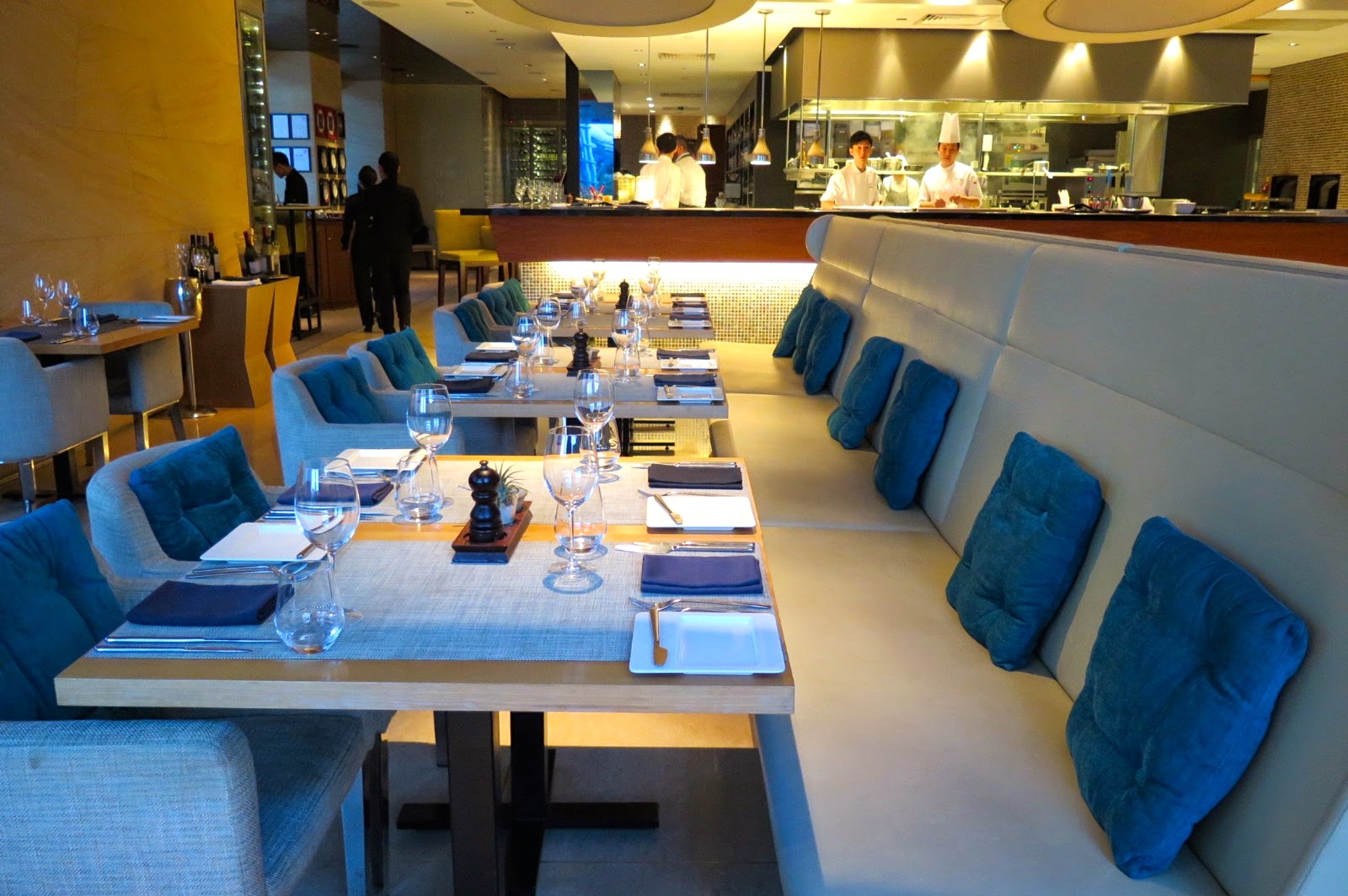 Osia Bar and Restaurant at Resorts World Sentosa | NEW Blog at www ...