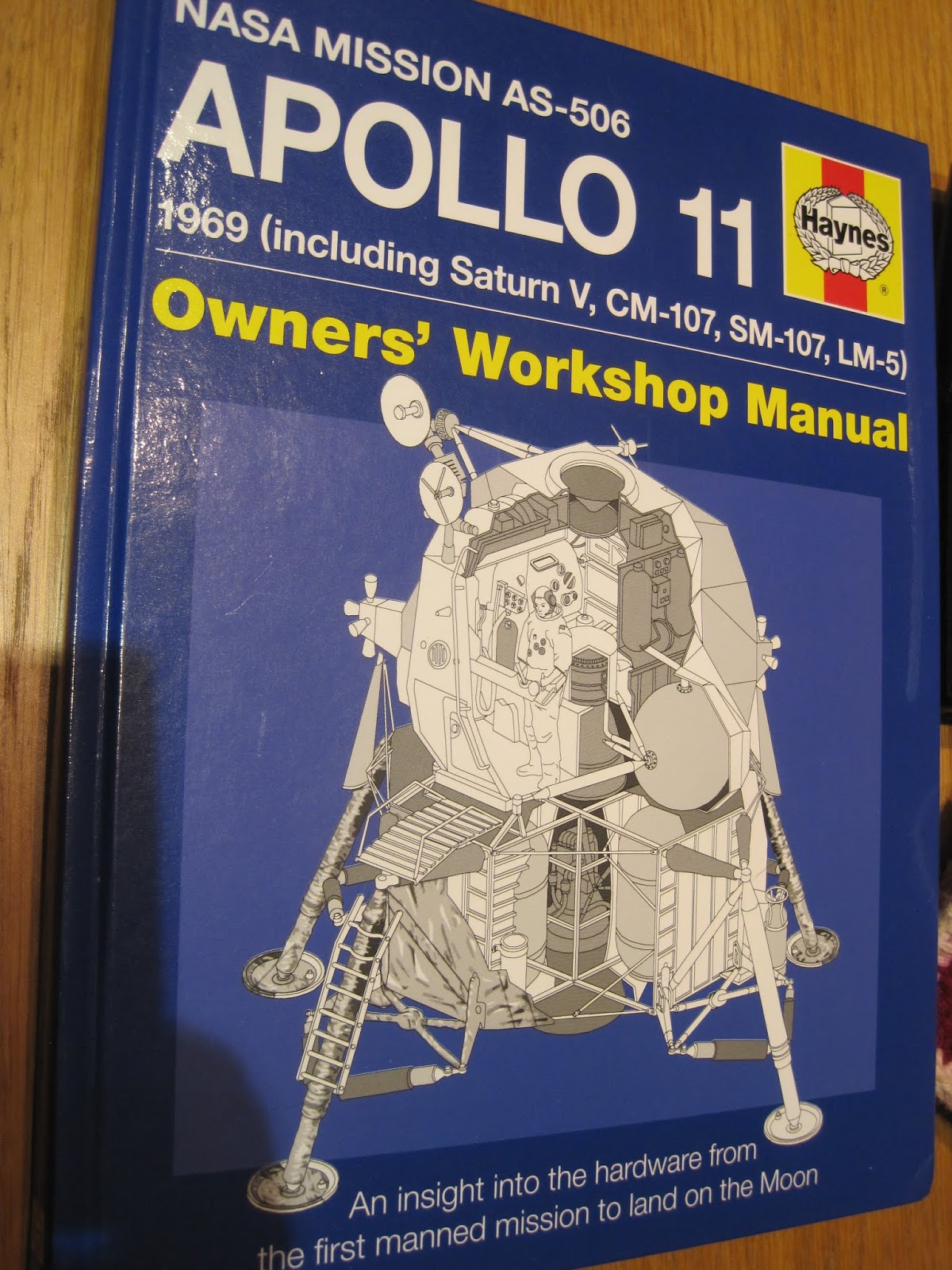 GollyGeeGosh: Haynes - Apollo 11 Owners' Workshop Manual
