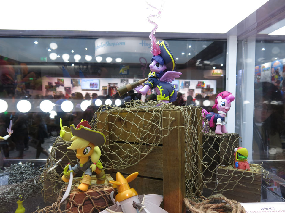 Equestria Daily - MLP Stuff!: San Diego Comic Con 2017 - Hasbro Booth Tour!