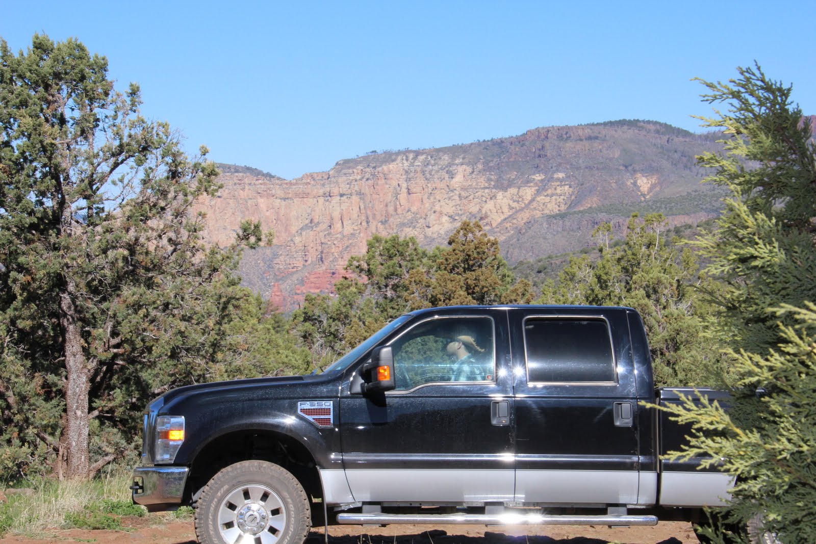 Operation Explorations: Boondocking above Sedona REVIEW