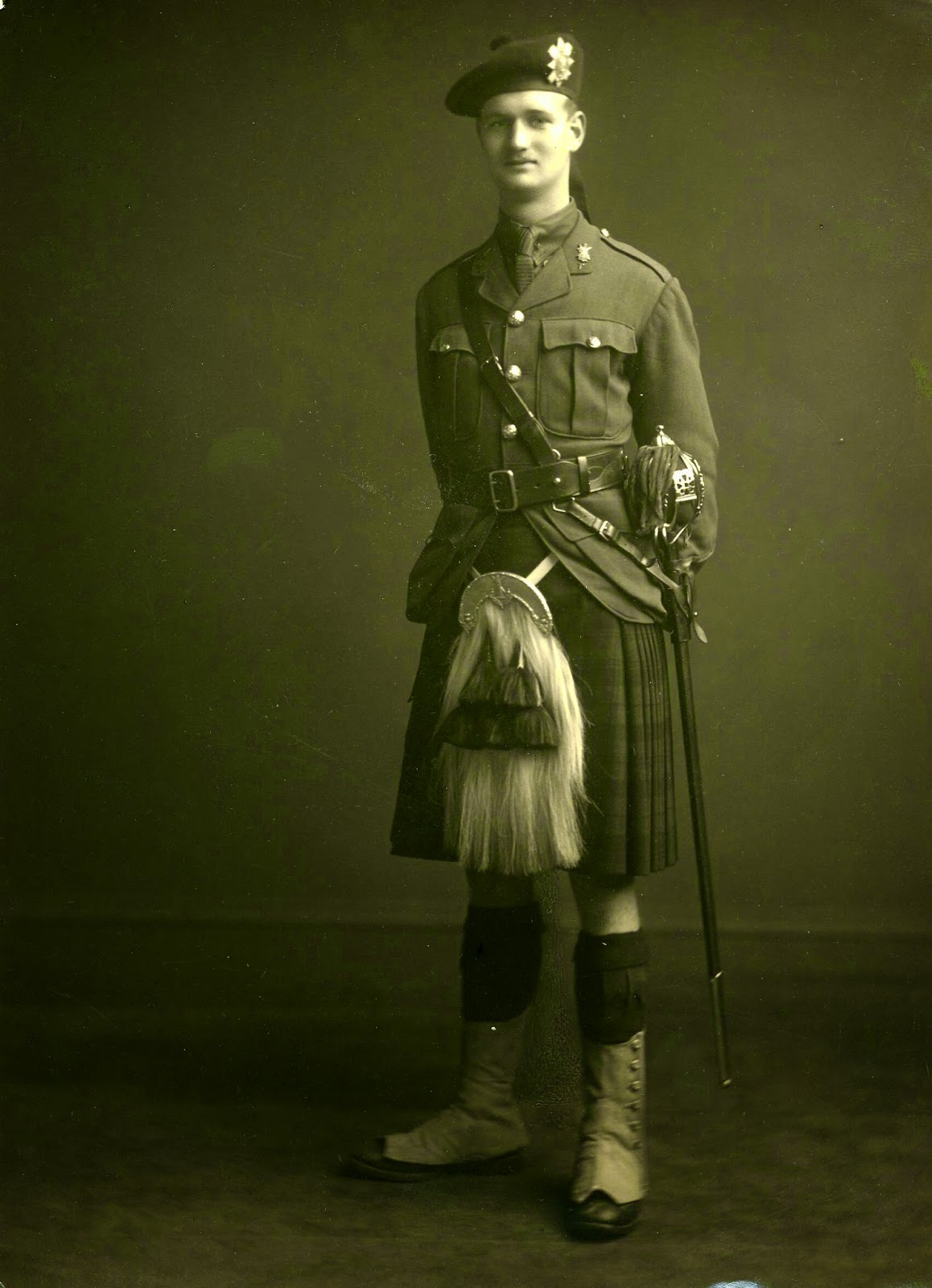 The Girl History: Cabinet of Curiosities: Great Uncle Andrew's Compass ...