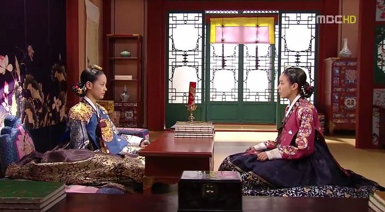 Abitha Diyani - Photos, Pictures And Wallpapers