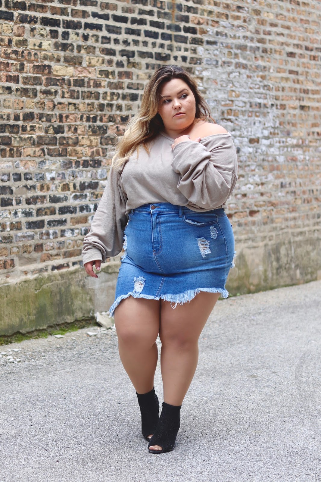 DENIM SKIRT AND A SWEATSHIRT Natalie In The City A Chicago Petite