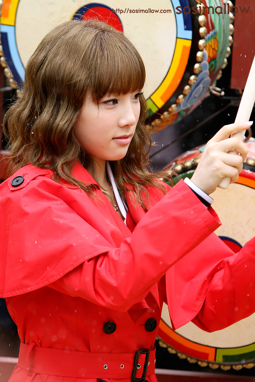 YGGJ from SOSIMALLOW: Taeyeon. 'Ogomu' performance in "Seung Seung Jang ...