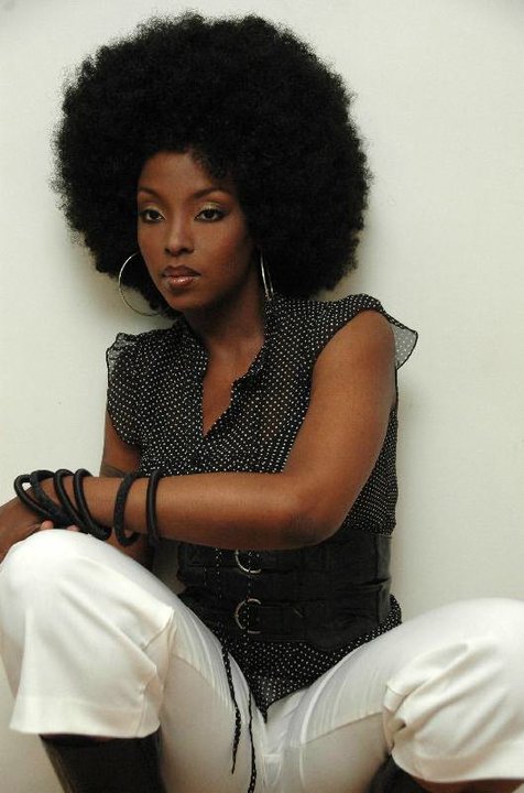 Georgios'...dark chocolate: EXCLUSIVE INTERVIEW- CONYA DOSS ''A GREAT ...