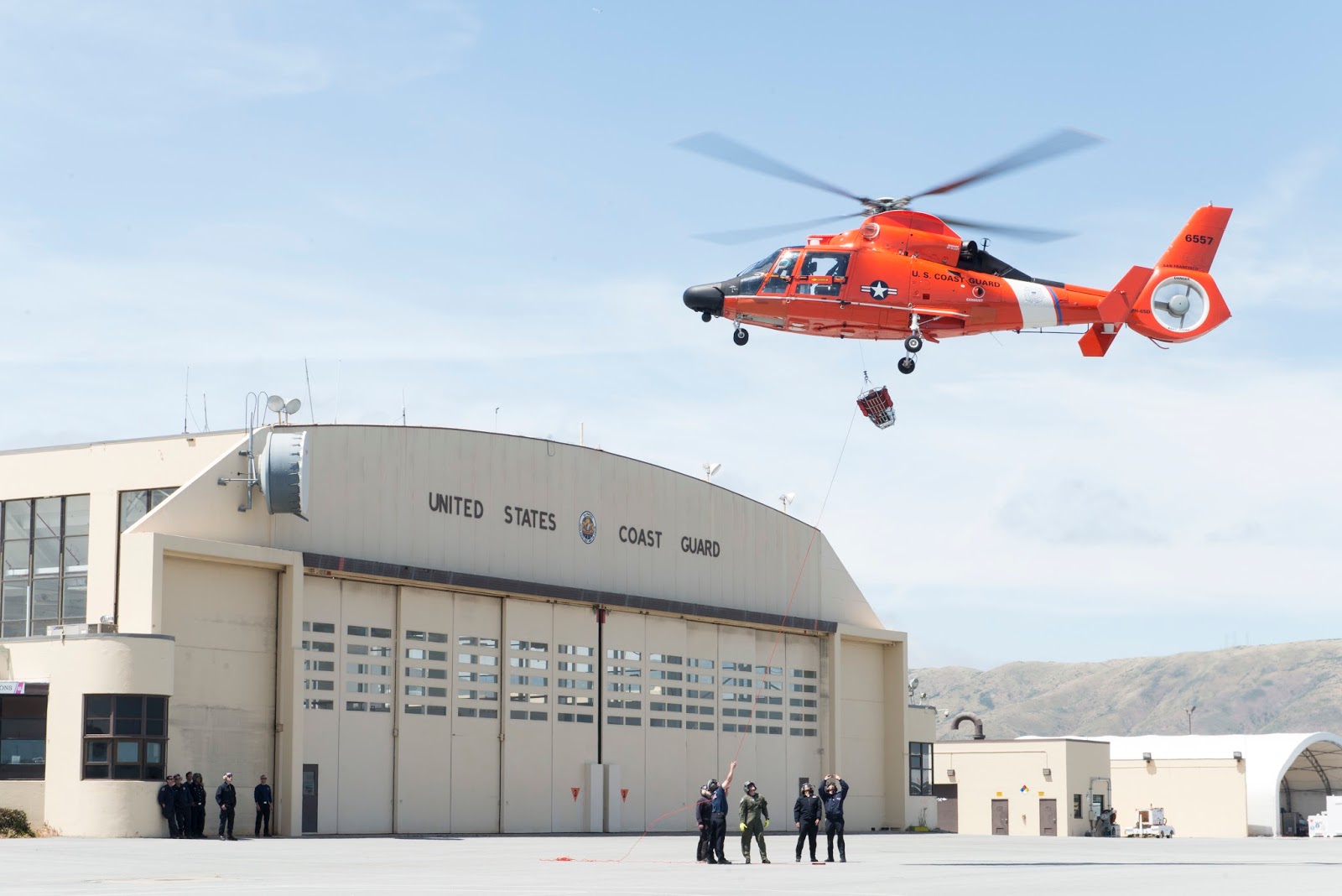 Hlcopters Magazine Blog: Coast Guard Air Station San Francisco hosts ...