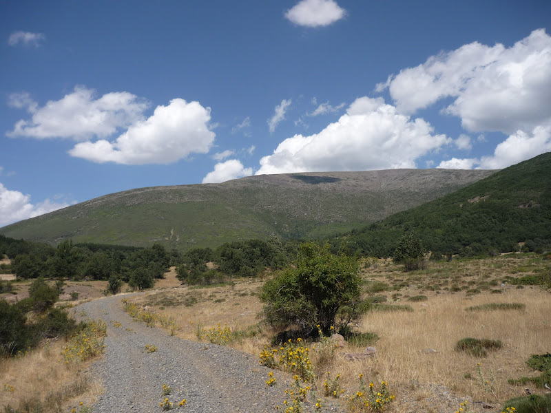 Camudando'l camín: Cueva de Ágreda (Moncayo) - Sierra del Moncayo