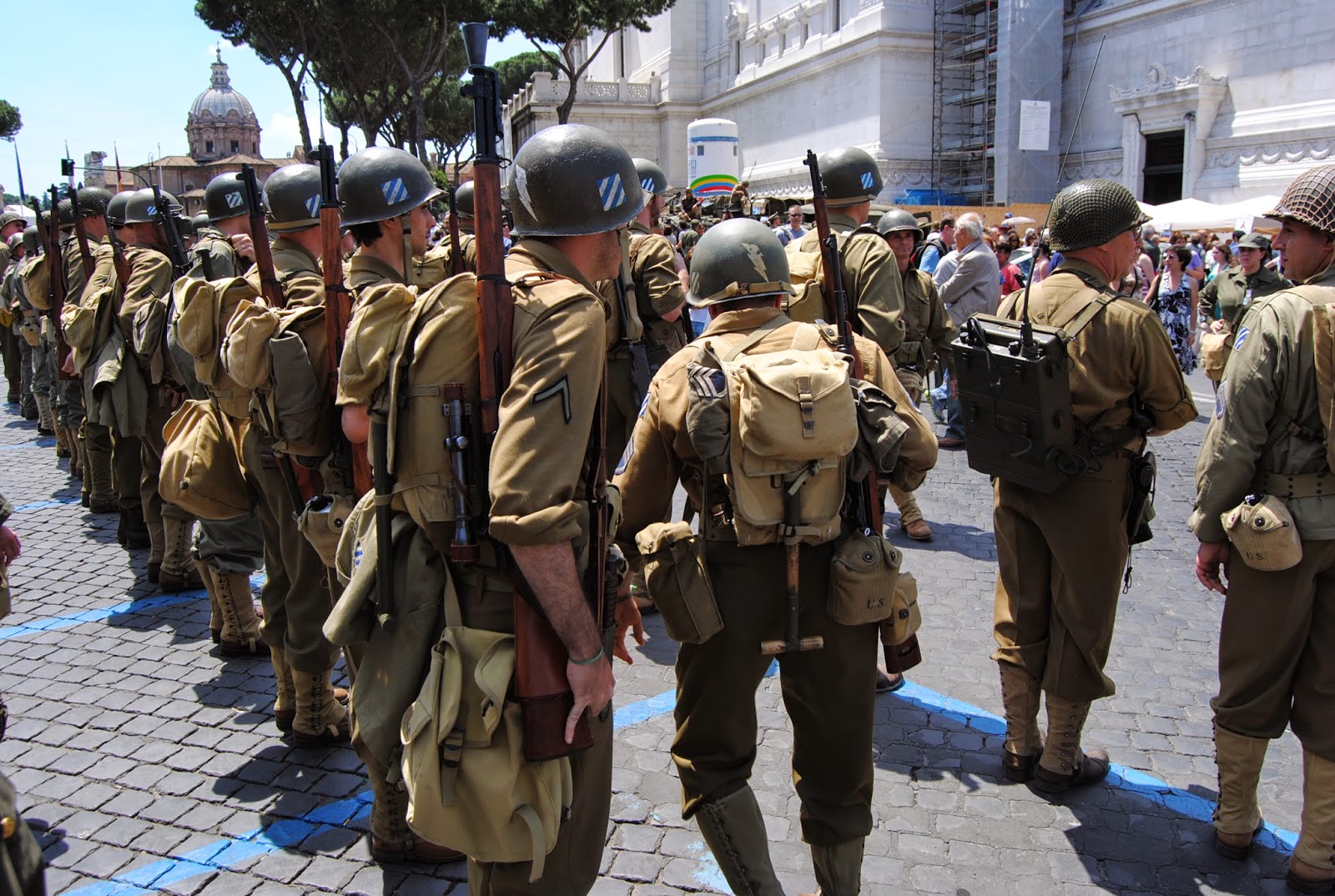 Orbis Catholicus Secundus: June 4, 1944: Liberation of Rome Parade