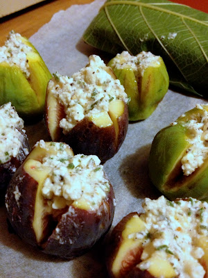 Keep the Peas: KING SALMON IN FIG LEAVES, ROASTED FETA-STUFFED FIGS