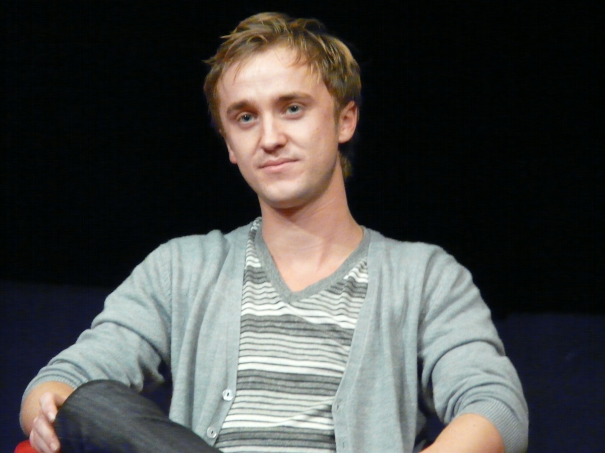 Super Hollywood: Tom Felton Profile, Pictures And Wallpapers