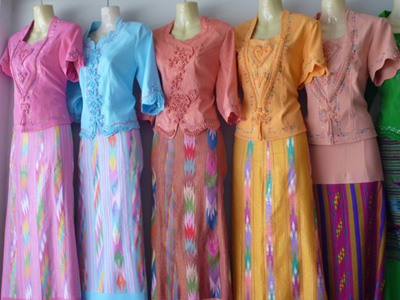 Shan Traditional Clothes