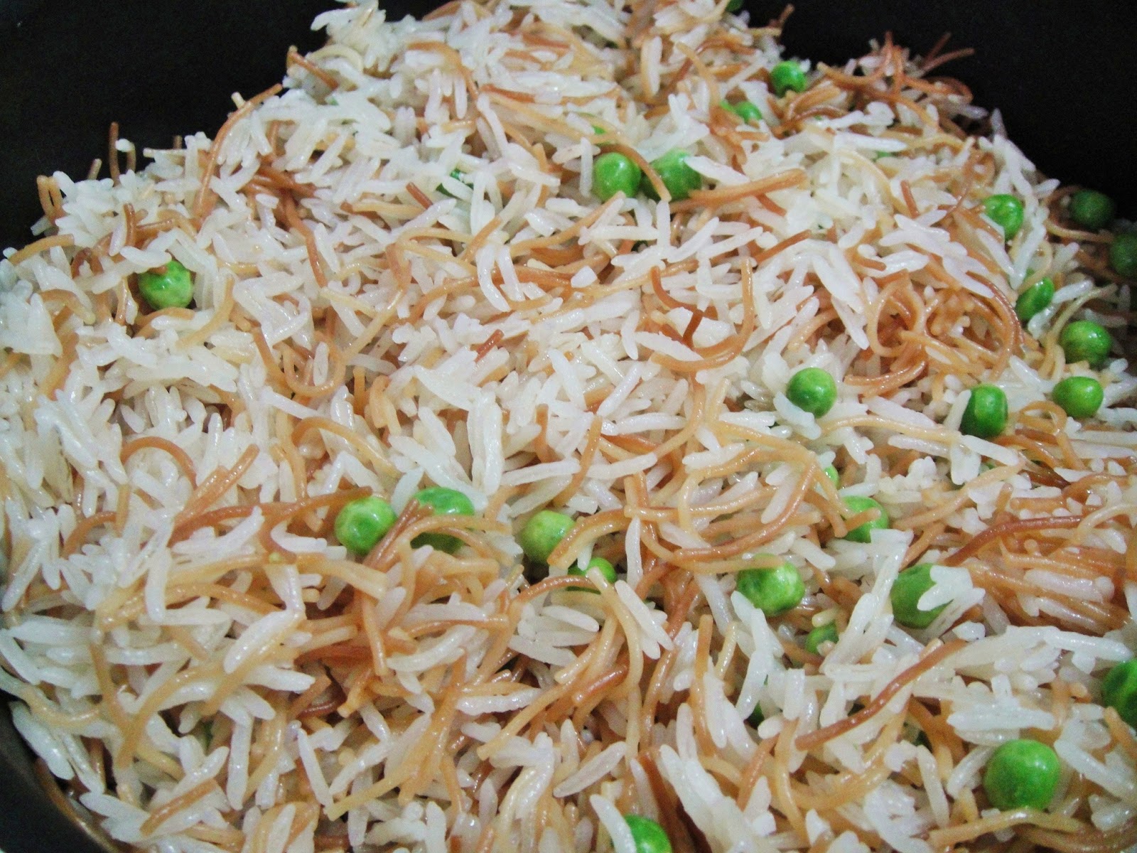 Maryam's Culinary Wonders: 938. Syrian Chicken and Rice