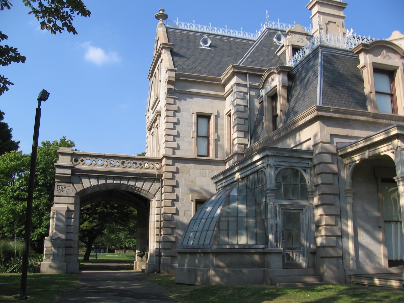 Redefining the Face Of Beauty : BEST MUSEUMS IN CONNECTICUT!