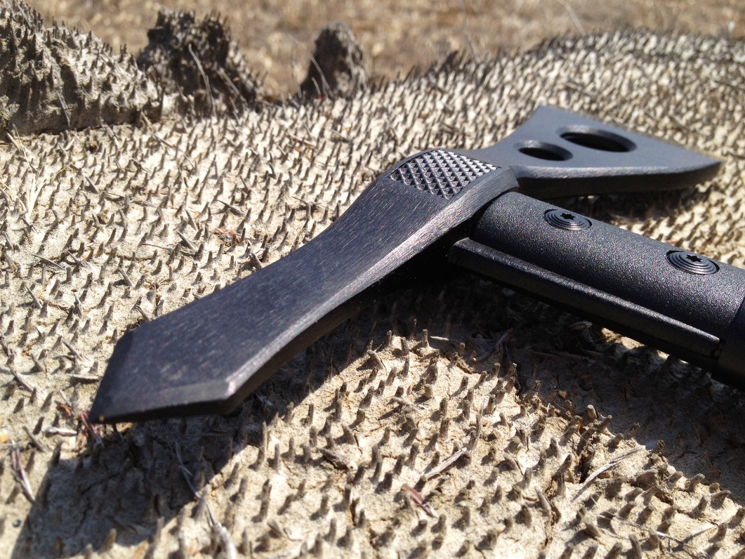 welcome to the world of weapons: Tomahawk (axe)