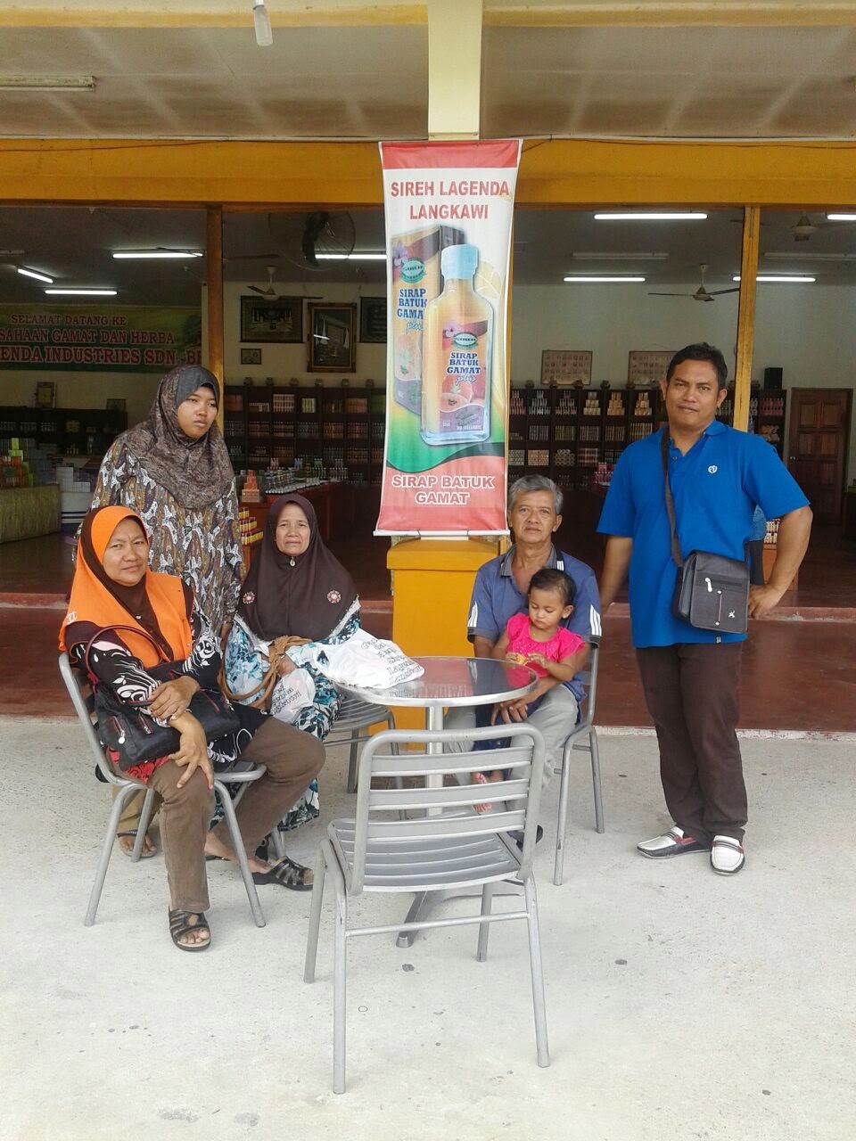 coretan yang terindah: 2 DALAM 1 - KE MAJLIS NIKAH SEKALI BERCUTI DI ...