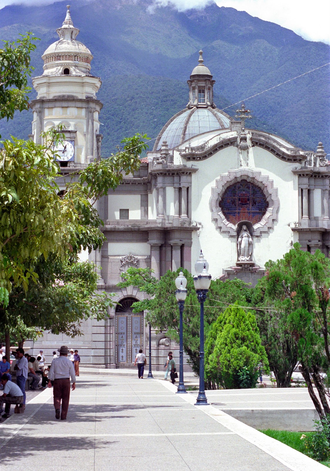 POR AMOR A VENEZUELA: MÉRIDA