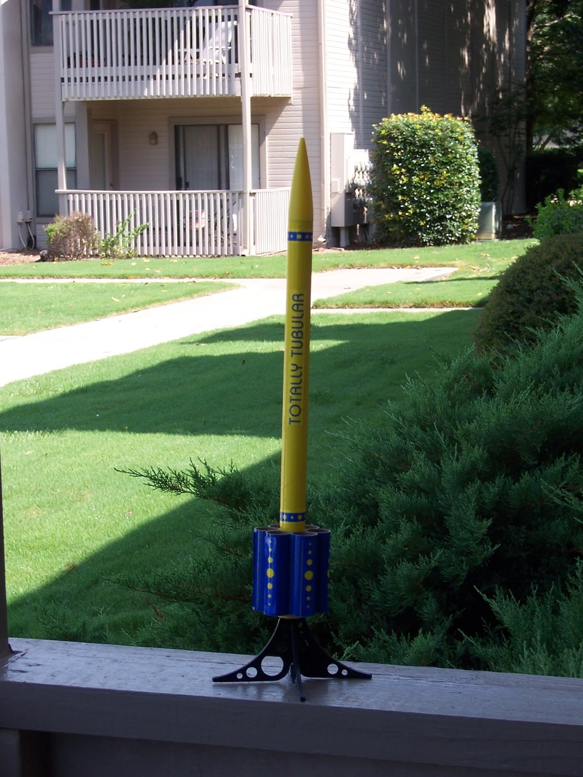 Rocketeer's Corner: A tubular build...