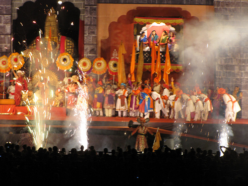 Shivcharitra by Babasaheb Purandare: All About Babasaheb Purandare's ...