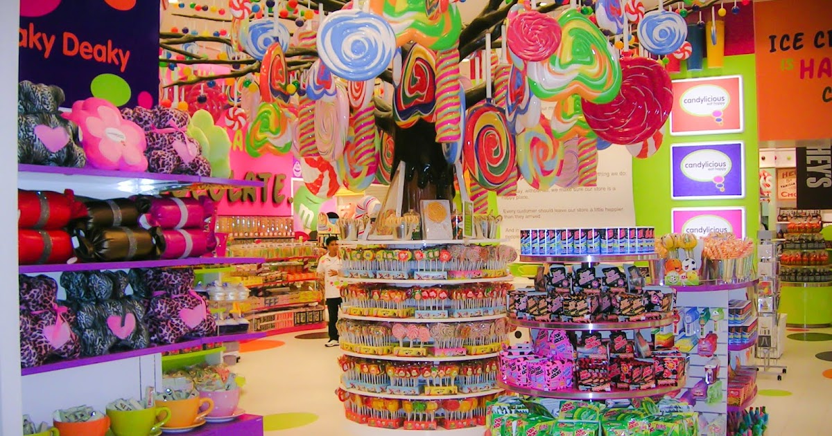 Family Travel Blog : 7 American Candy Stores Worth Traveling to