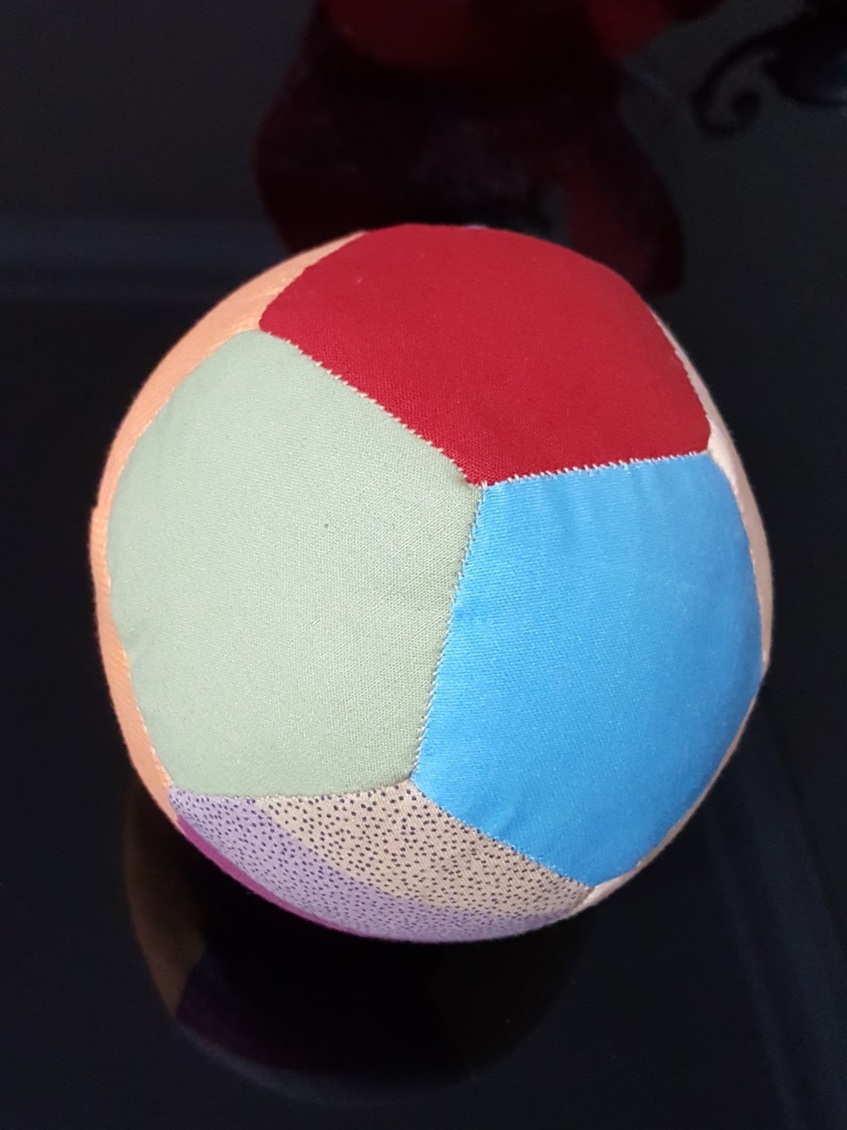 patchwork playball tutorial | All about patchwork and quilting