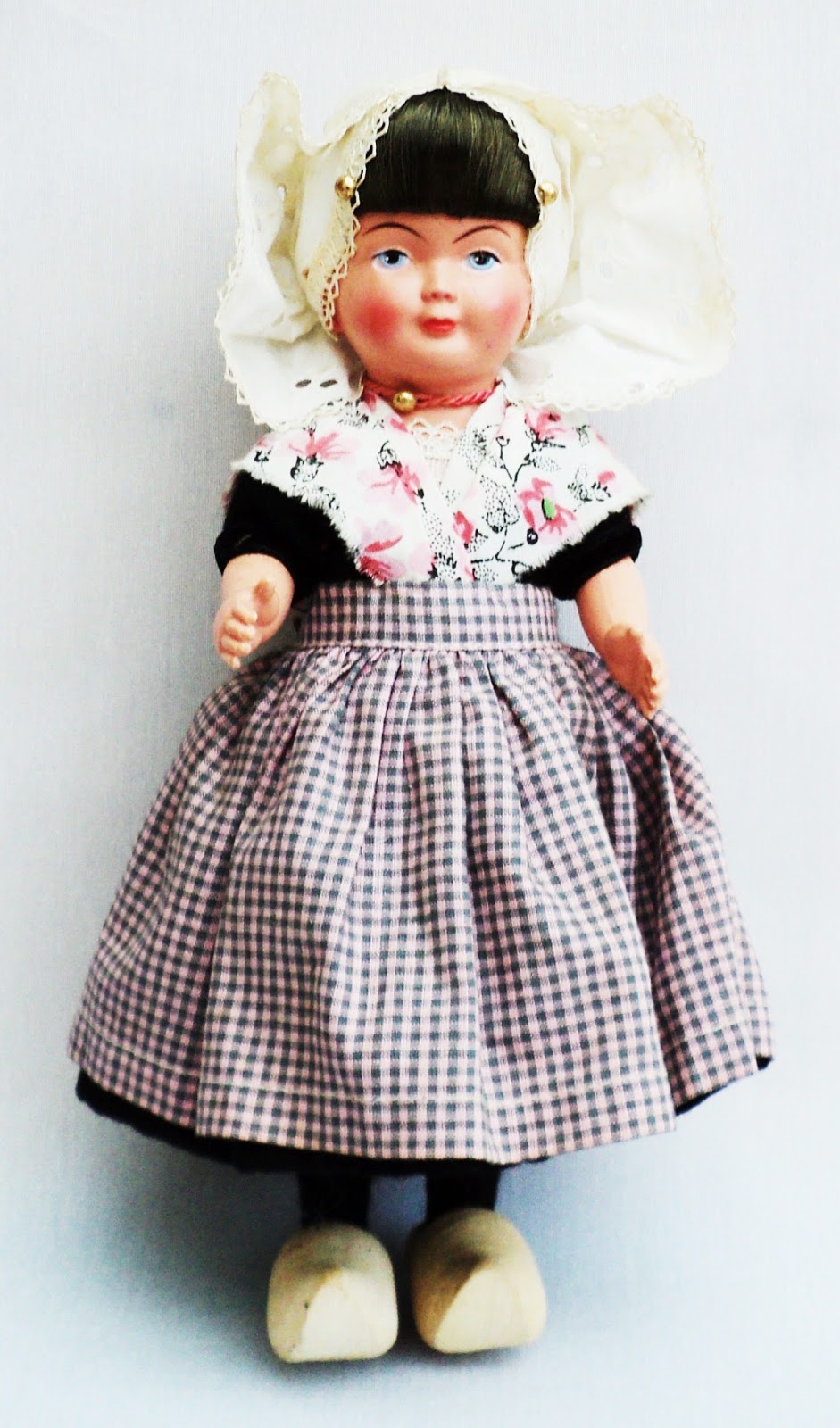 World Costume Dolls: DOLLS FROM RUSSIA (Siberia), NETHERLANDS, SCOTLAND ...