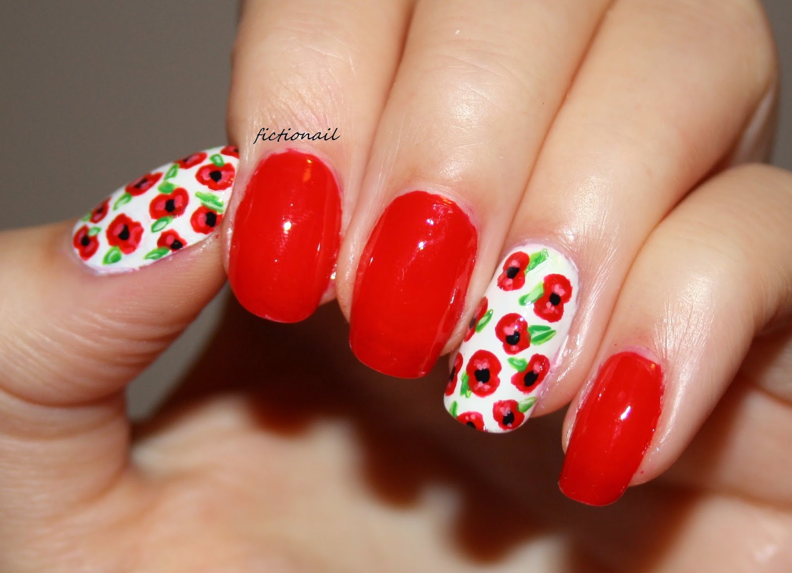 Poppy Nails for Remembrance Day