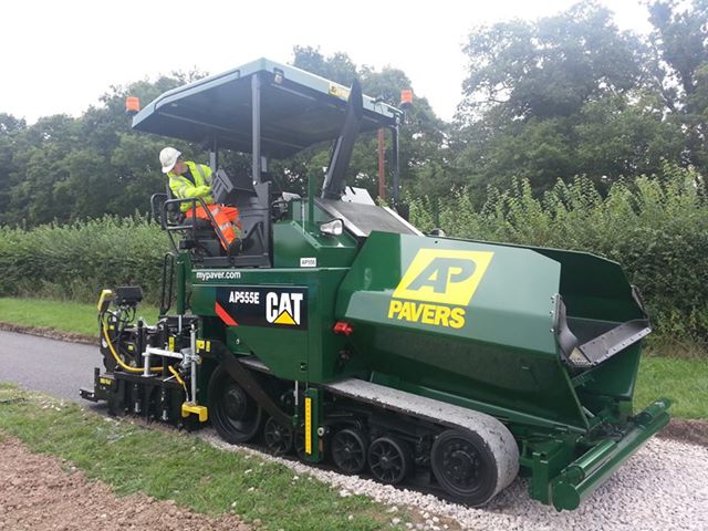 BLOG!!: AP555e Asphalt paver