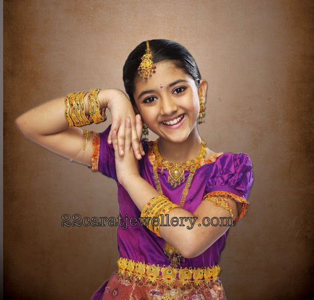 Baby in Chain Model Vaddanam - Jewellery Designs