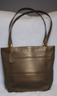 U's Bargain Shoppe Corner: AUTHENTIC COACH CREED AND SERIAL NUMBER