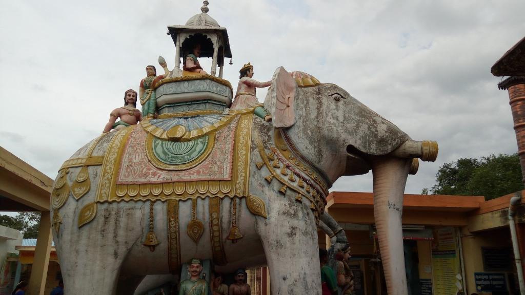 Tamilnadu Tourism: Nallandavar Temple, Manaparai, Trichy
