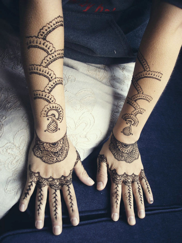 Only women secrets: 10+ Most Stylish Arms Mehndi Designs for Special Events