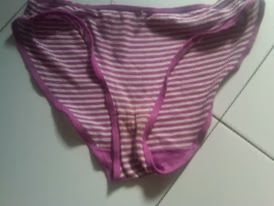 Koleksi Celana Dalam Bekas Cewek