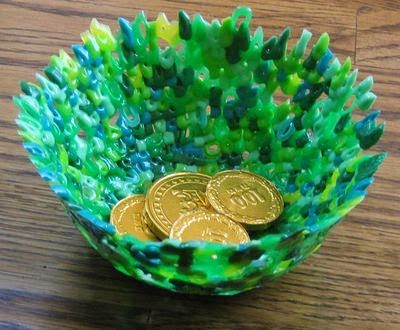 Recycling Arts and Crafts: Adorable DIY Bowls