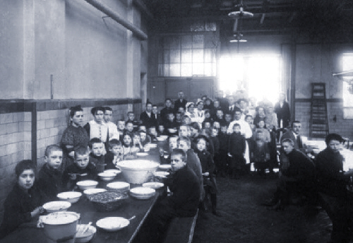 Roads to the Great War: 100 Years Ago: The Coming of the "Turnip Winter"