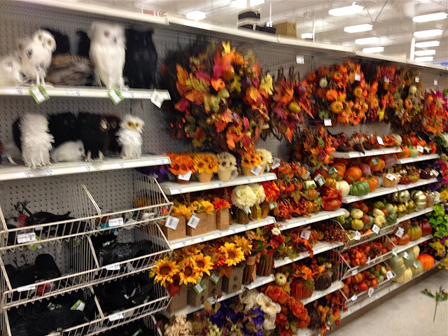 DAVE LOWE DESIGN the Blog: October has arrived at Michaels Crafts!