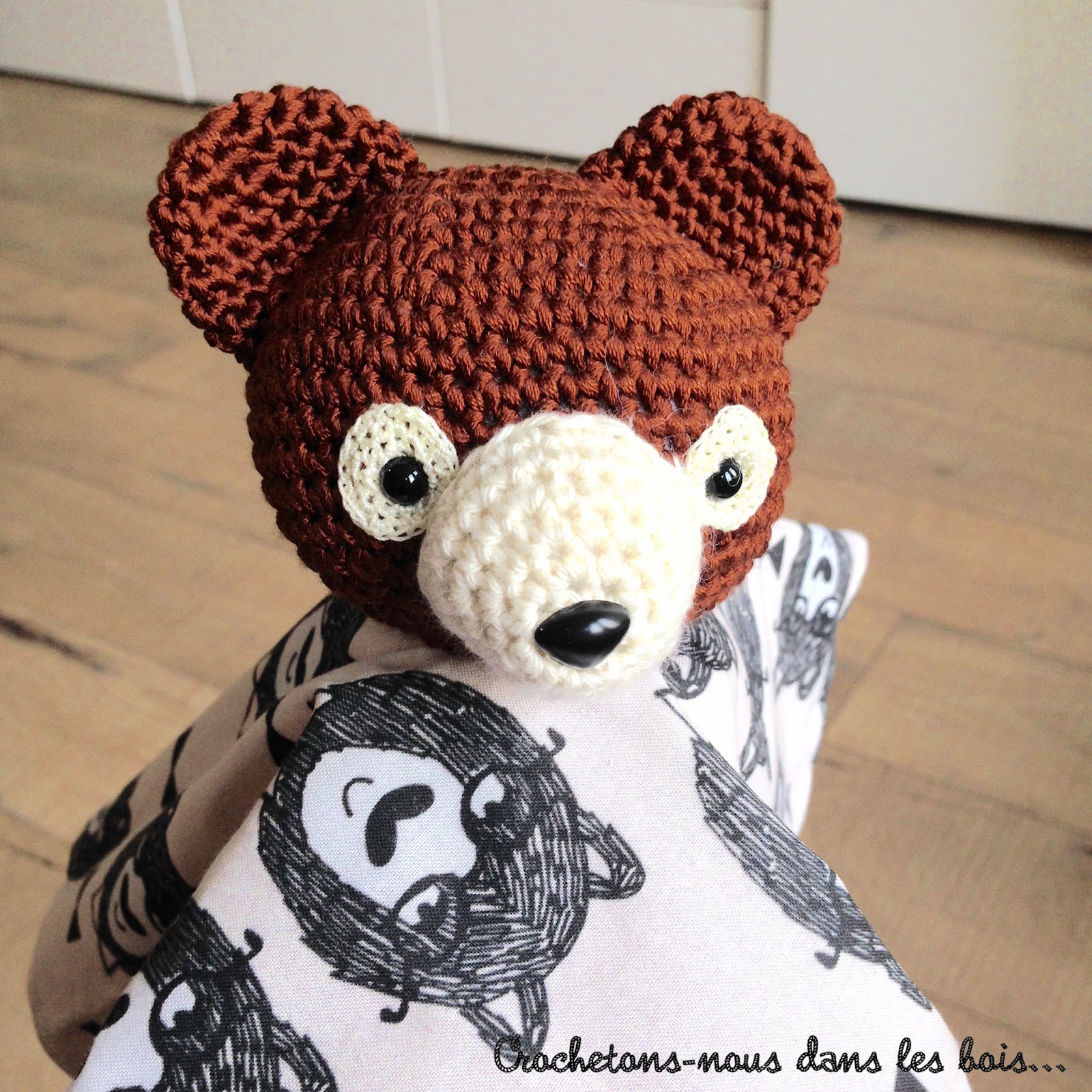 Un doudou ours pour baby boy! | Crochetons-nous dans les bois...