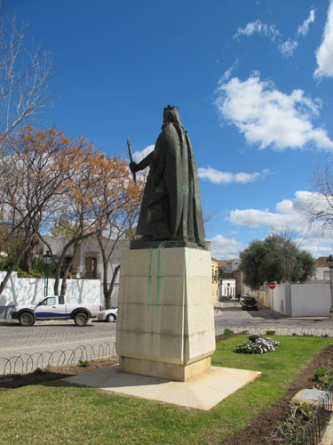 Statue of King Afonso III Faro - Portugal Visitor Guide