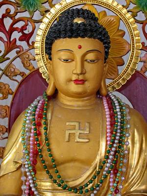 En Busca de la eternidad: La esvastica. ¿Cual es su significado?