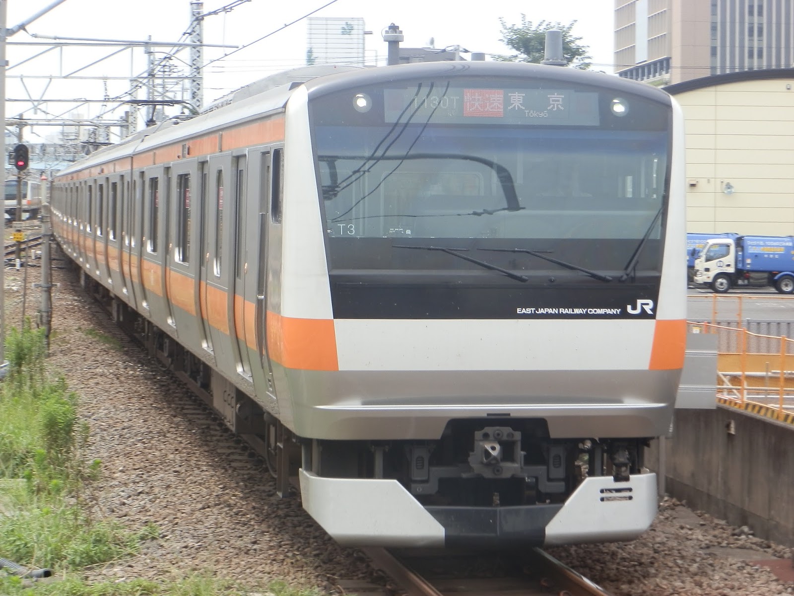 小田急沿線住み鉄道ファン日記: 東日本旅客鉄道中央線E233系0番台のグリーン車サービス開始時期とトイレ設置を発表