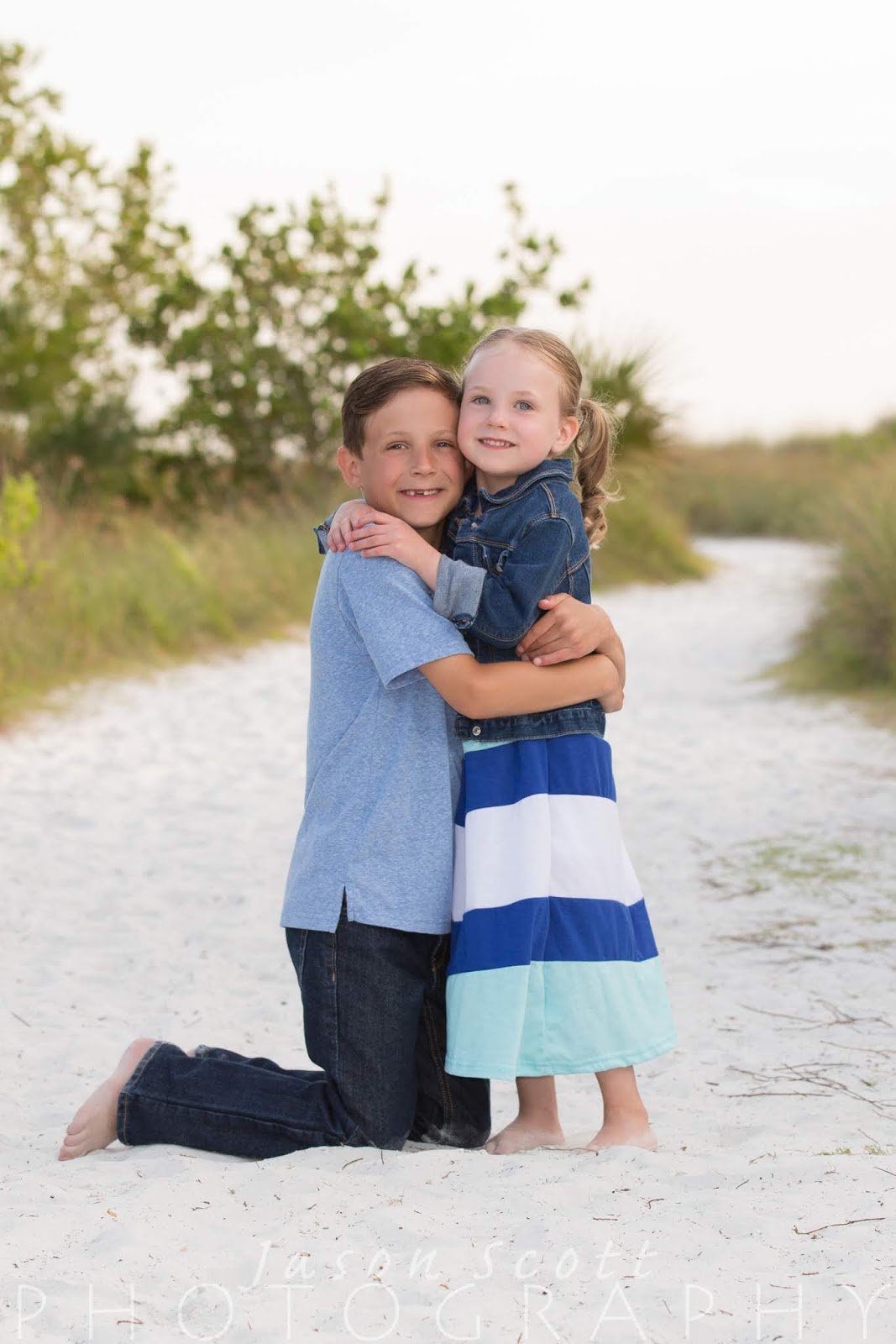 Siesta Key Beach Portraits - Flick Family | Jason Scott Photography